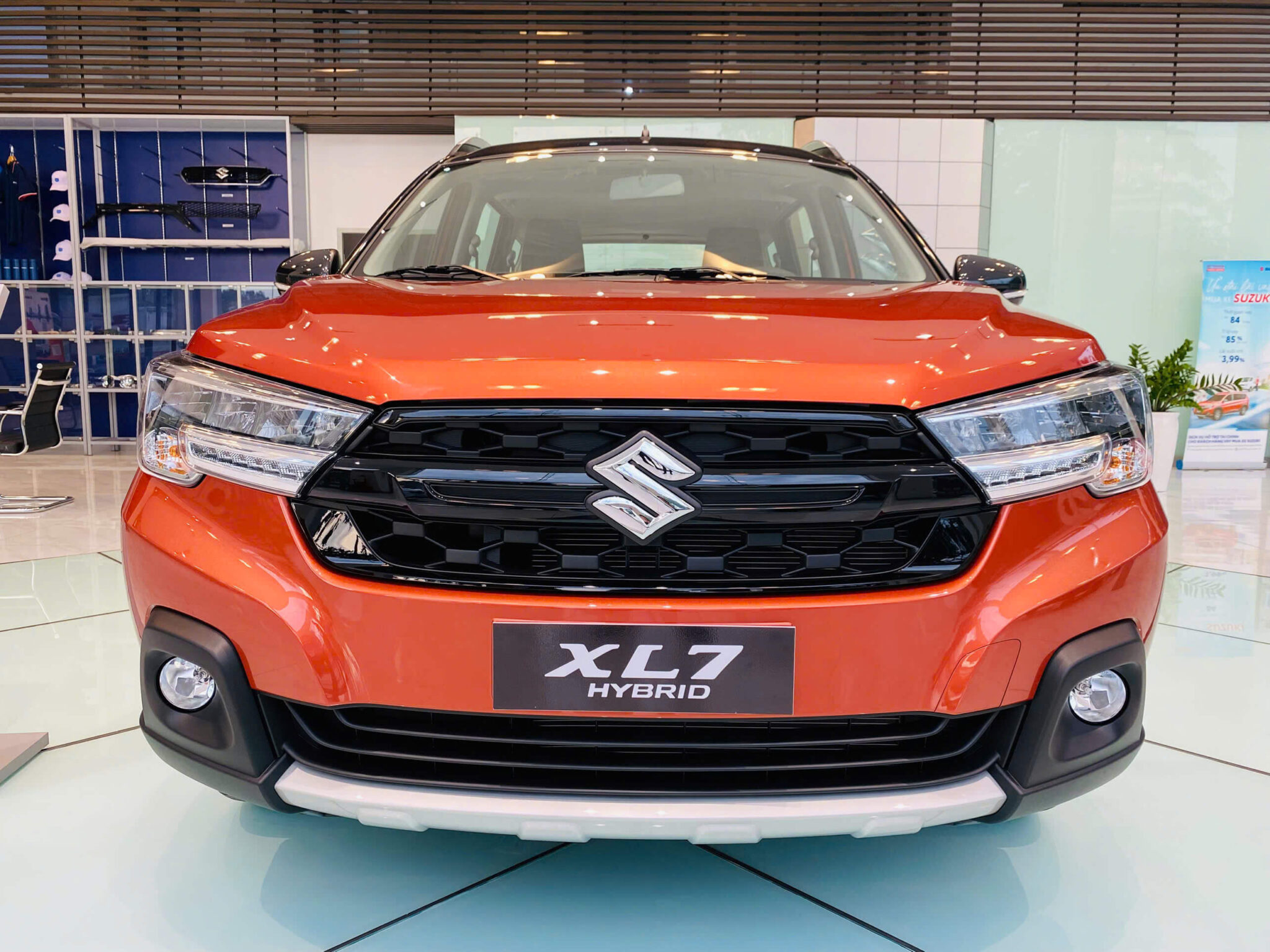 Suzuki XL7 Hybrid 2025: Giá Xe, Giá Lăn Bánh Và Thông Số