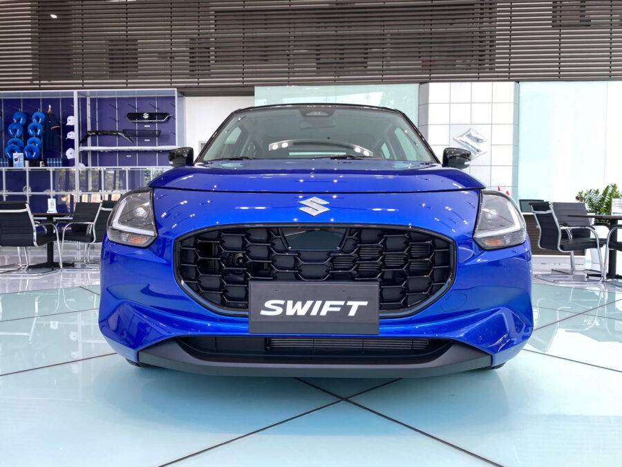 Suzuki Swift Hybrid 2025: Giá Xe, Giá Lăn Bánh Và Thông Số